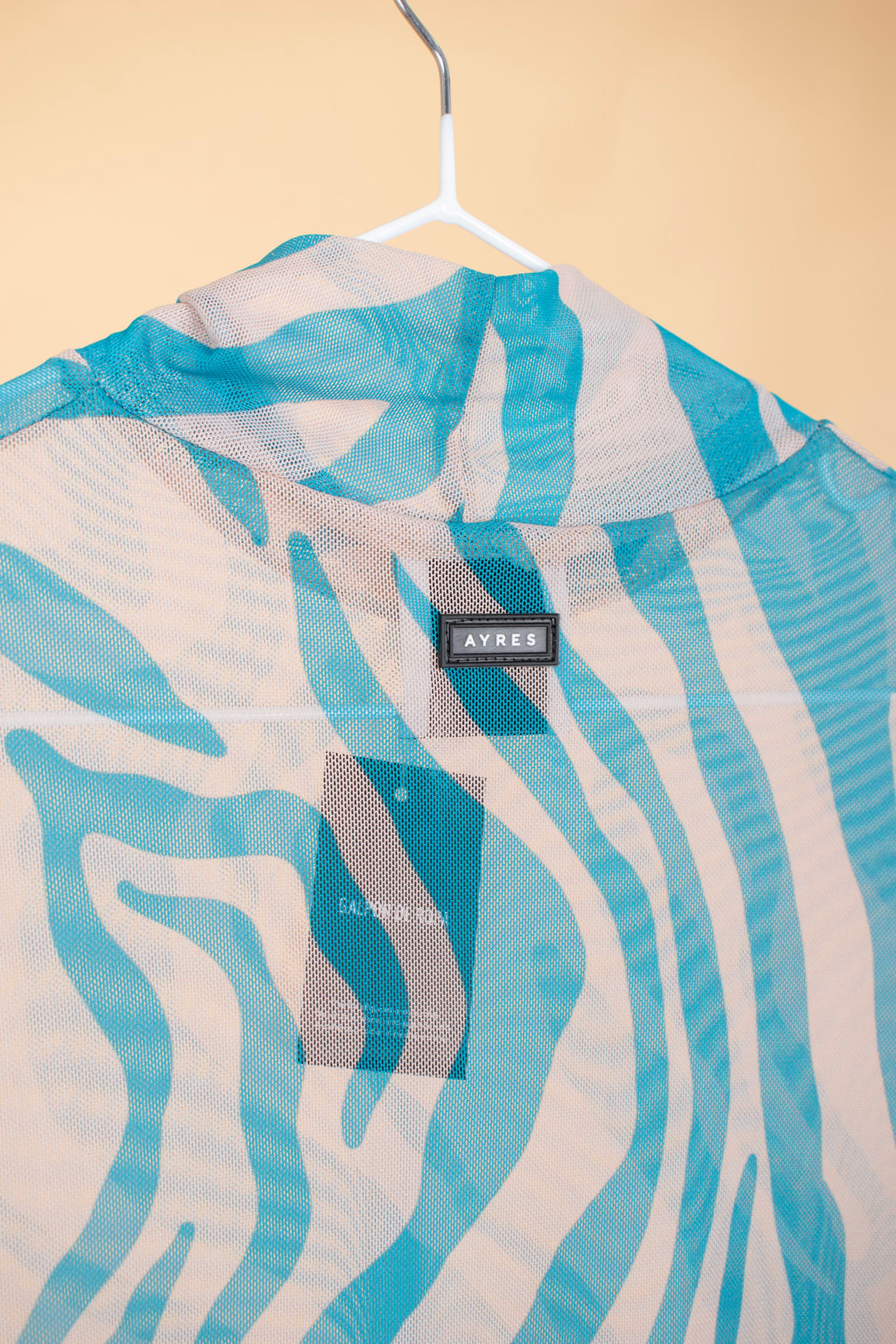 Polera Ayres T: Medium - Galpón de Ropa